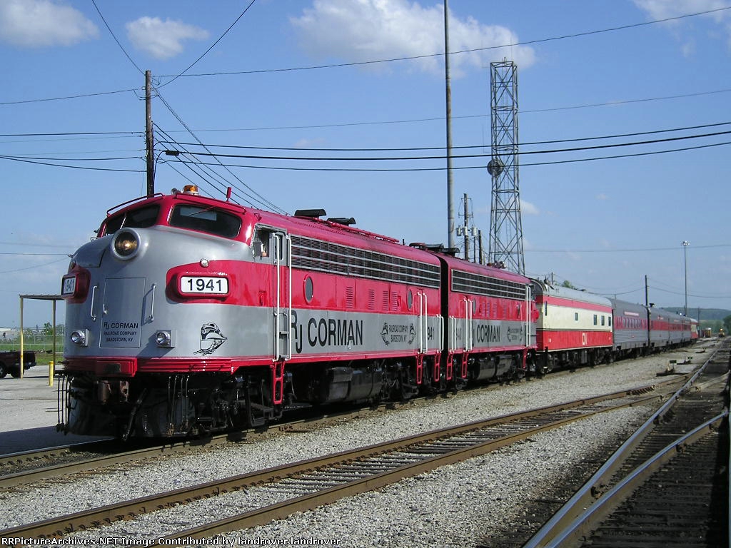 RJC 1941 Derby Train